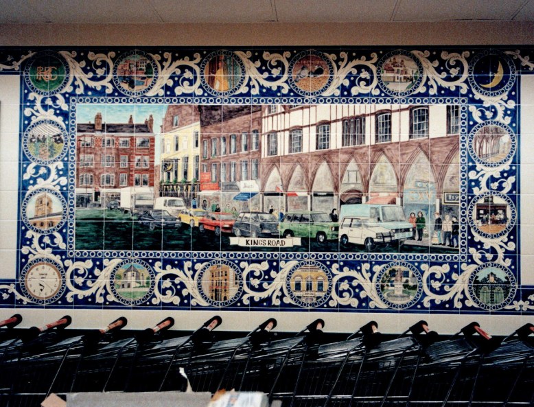King’s Road Waitrose tile panel – Reptile Tiles